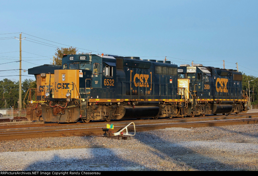 CSX 6532 and 2680